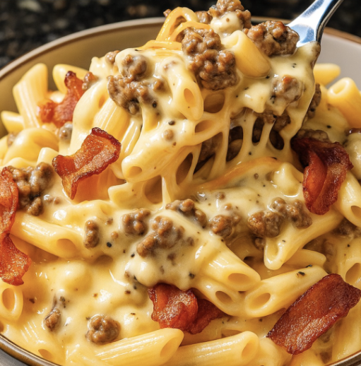 Creamy Loaded Bacon Cheeseburger Alfredo Pasta – Easy Cooking Ideas